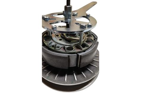 Clés outils bloque variateur embrayage correcteur Easyboost Gilera