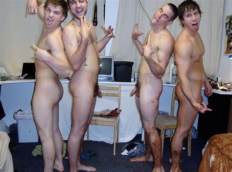 Gay4Straight FRAT BOY SPECIAL NAKED STR8 GUYS SHOWING OFF