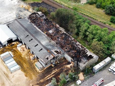 Z miejsca pożaru w Przylepie wywieziono 66 ton groźnych odpadów RMF 24