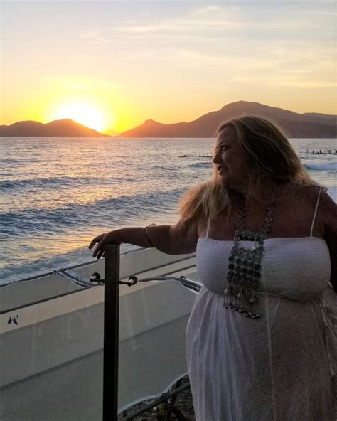 Tw Pornstars Bustybbwbrit Onlyfans Bustybbwbrit Twitter A