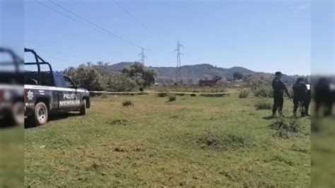 Tiran cadáver embolsado en predio de Uruapan La Balanza Noticias