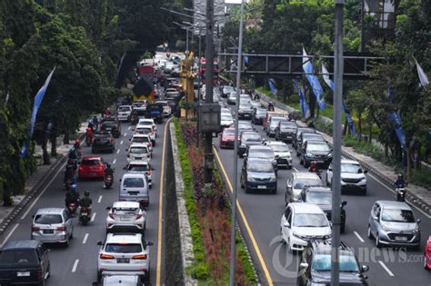 H 5 Lebaran Arus Lalu Lintas Di Balearjosari Kota Malang Foto 4