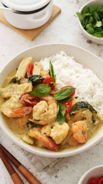 Thai Green Prawn Curry Khin S Kitchen