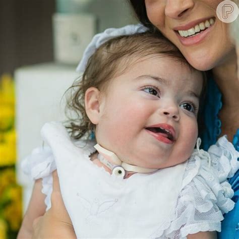 Deus segurou por um fio filha de Juliano e Letícia Cazarré dá mais