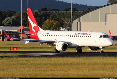 VH XVB QantasLink Embraer ERJ 190AR ERJ 190 100 IGW Photo By Charlie