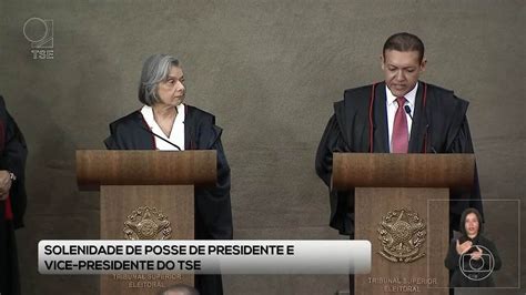Após posse no TSE Cármen Lúcia se reúne presidentes dos tribunais