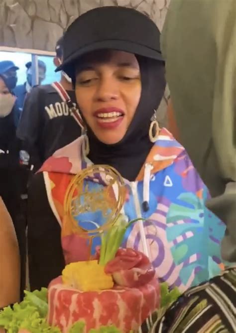 10 Momen Surprise Ulang Tahun Geni Faruk Thariq Gak Hadir