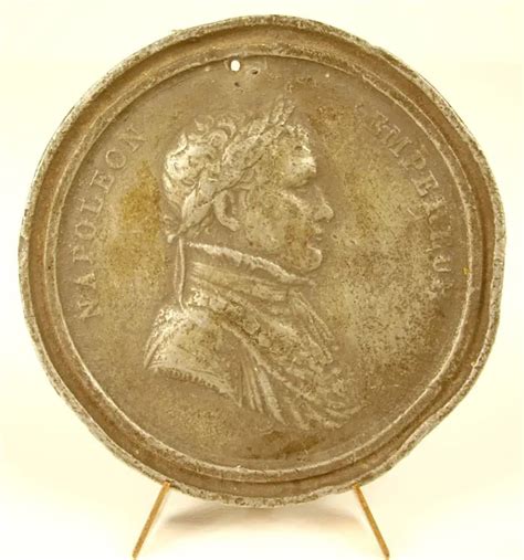 MEDAILLE UNIFACE EMPEREUR Napoléon Bonaparte c 1800 en étain 68 mm