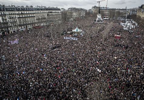 4 Millions De Personnes Dans Les Rues De France Un Rassemblement