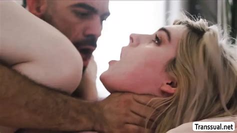 아빠의 자지를 빨아주는 의붓딸 tbabe xHamster