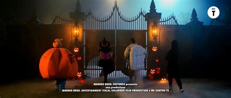 Me Contro Te Vacanze In Transilvania Teaser Trailer HD Video