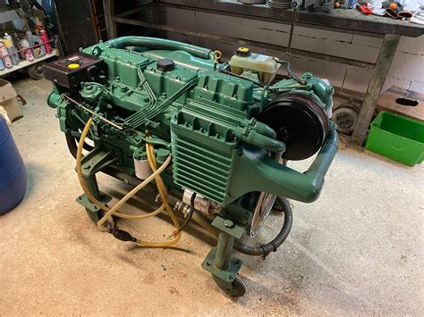 Moteur Volvo Penta Tamd P Casse Marine Enl Vement