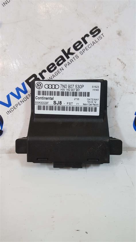 Volkswagen Passat B Gateway Control Module N P