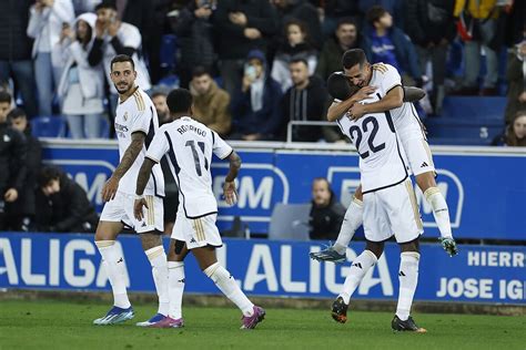 Alavés R Madrid Real Madrid se roba el liderato de LaLiga con 10