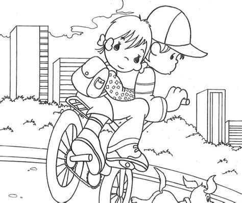 Pinto Dibujos Niños en bicicleta para colorear