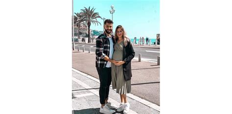 Vid O Beno T Assadi Et Sa Femme Jesta Enceinte De Leur Premier