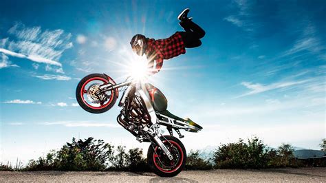 Bike Stunt Pic Bike Stunt Girl Image Bike Stunt Wallpaper 4k Bike