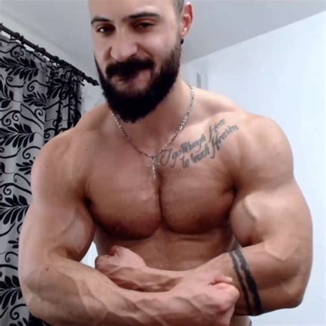 Dennis Naked Flexing Flex4Me