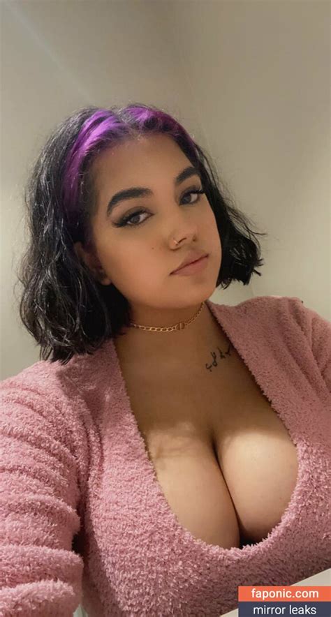 Boa Hancock Aka Breeeahhh Aka Boahancock Nude Leaks Onlyfans Faponic