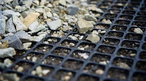 Soluciones rentables con geomallas para reforzar los muros de contención