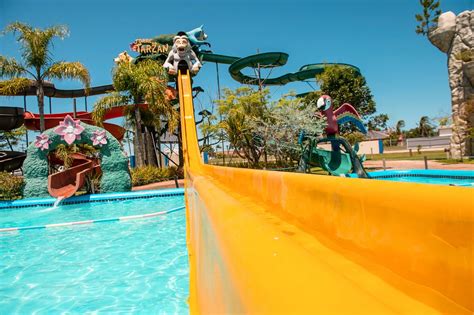 Top melhores parques aquáticos para conhecer no Brasil