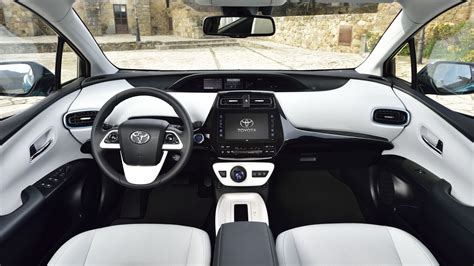 2022 Toyota Prius Hybrid Interior