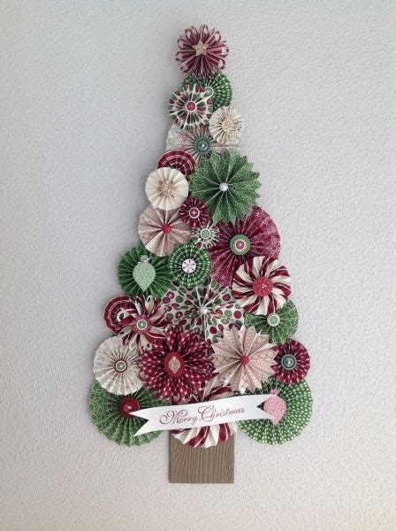Rosetones navideños de papel para decorar fácilmente en navidad