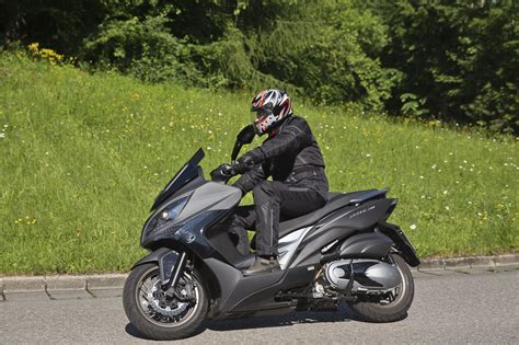 Motorrad Vergleich Suzuki Burgman Vs Kymco Xciting I Abs