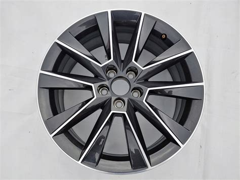 FELGA SKODA FABIA III RAPID 17 ORYGINAŁ IDEALNA 5JJ601025A za 499 zł z