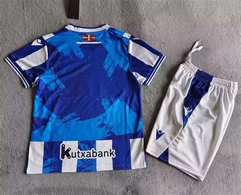Real Sociedad Hemmatröja 2022 23 matchtröjor fotboll set för barn