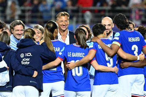 Hervé Renard sélectionneur de l équipe de France sur la qualification