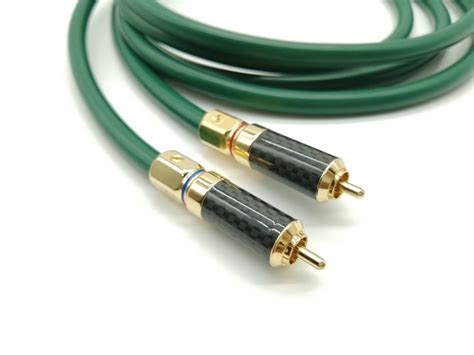 FURUTECH Alpha Series FA 220 PCOCC Copper Interconnect Cable With Gold