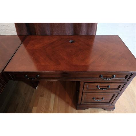 Whalen Furniture Regency Executive L Shaped Desk Aptdeco