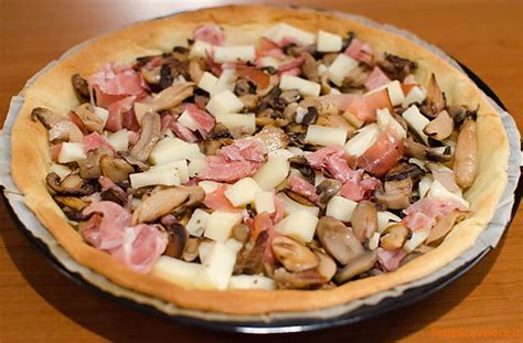 Torta Salata Con Funghi E Speck Ricetta Semplice E Veloce