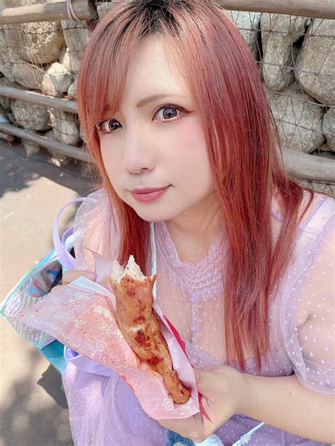 Chouzuki Maryou Highres Photo Medium 1girl Asian Brown Hair Lipstick Makeup Plump