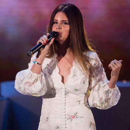 Lana Del Rey Nation on Twitter Montamos uma setlist 30 músicas