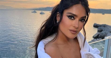 8 románticos films de Salma Hayek para disfrutar en San Valentín