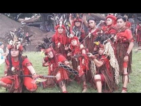 Atraksi Kolosal Tarian Kawasaran Pertemuan Akbar Thn Masyarakat