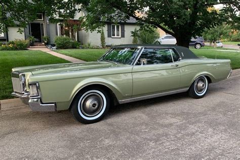 59k Original Miles 1969 Lincoln Continental Mark III Barn Finds