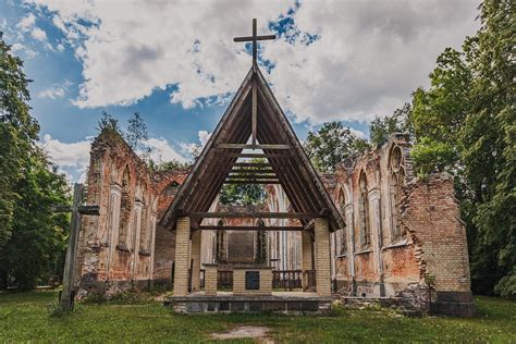 Ruiny Kościoła św Antoniego Strona Podróży