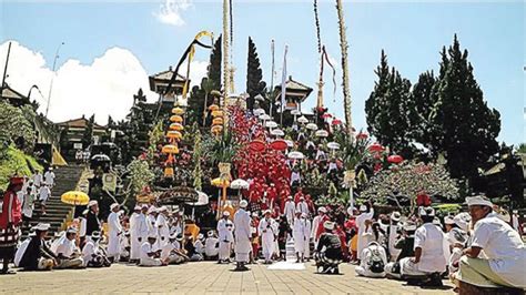 Mengenal Panca Gita Lima Macam Bebunyian Dalam Ritual Keagamaan