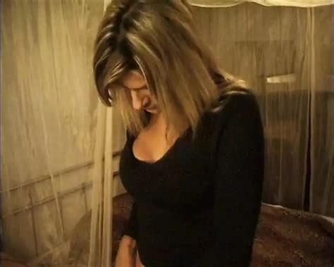 Ben Petra tıraşlı amcıklı sarışın bir kamera kızı ve bugün xHamster