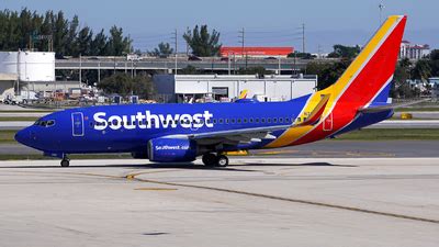 N739GB Boeing 737 7H4 Southwest Airlines Greg Dewey JetPhotos