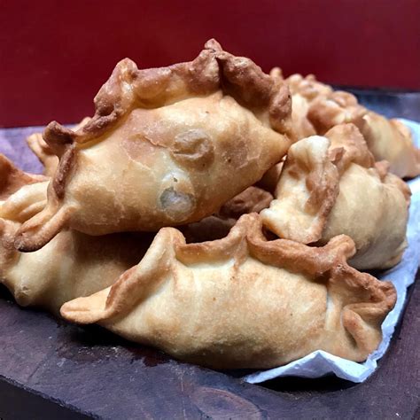 EMPANADAS SANTIAGUEÑAS Cocineros Argentinos