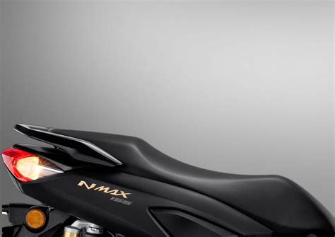 Yamaha NMax é revelado novo visual e equipamentos na linha 2020