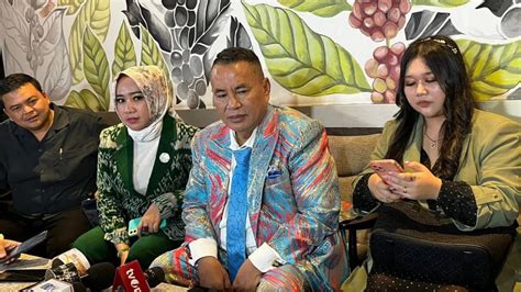 Hotman Paris Ungkapkan 5 Terpidana Pembunuh Vina Sebut Pegi Bukan