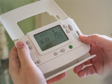 Understanding Your New Programmable Thermostat
