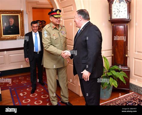 Secretary Pompeo Meets With Pakistani Chief Of Army Staff General Qamar