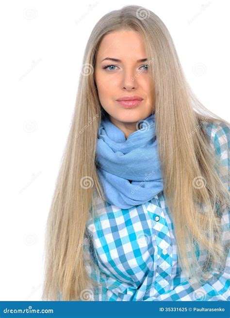 Jeune Pose Modèle Sensuelle De Fille Dans Le Studio Fin Image stock