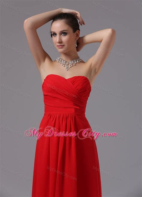 Sweetheart Ruched Red Empire Chiffon Long Damas Dresses For Quince